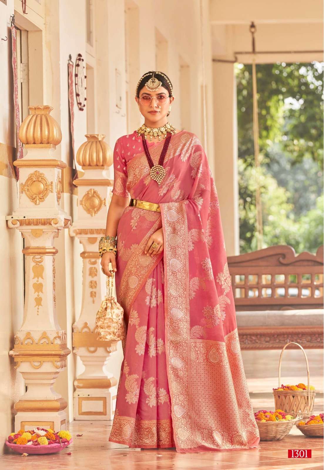 SIDDHARTH SILK VIVAH FANCY SOUTH INDIAN SAREES WHOLESALE STORE IN SURAT ...
